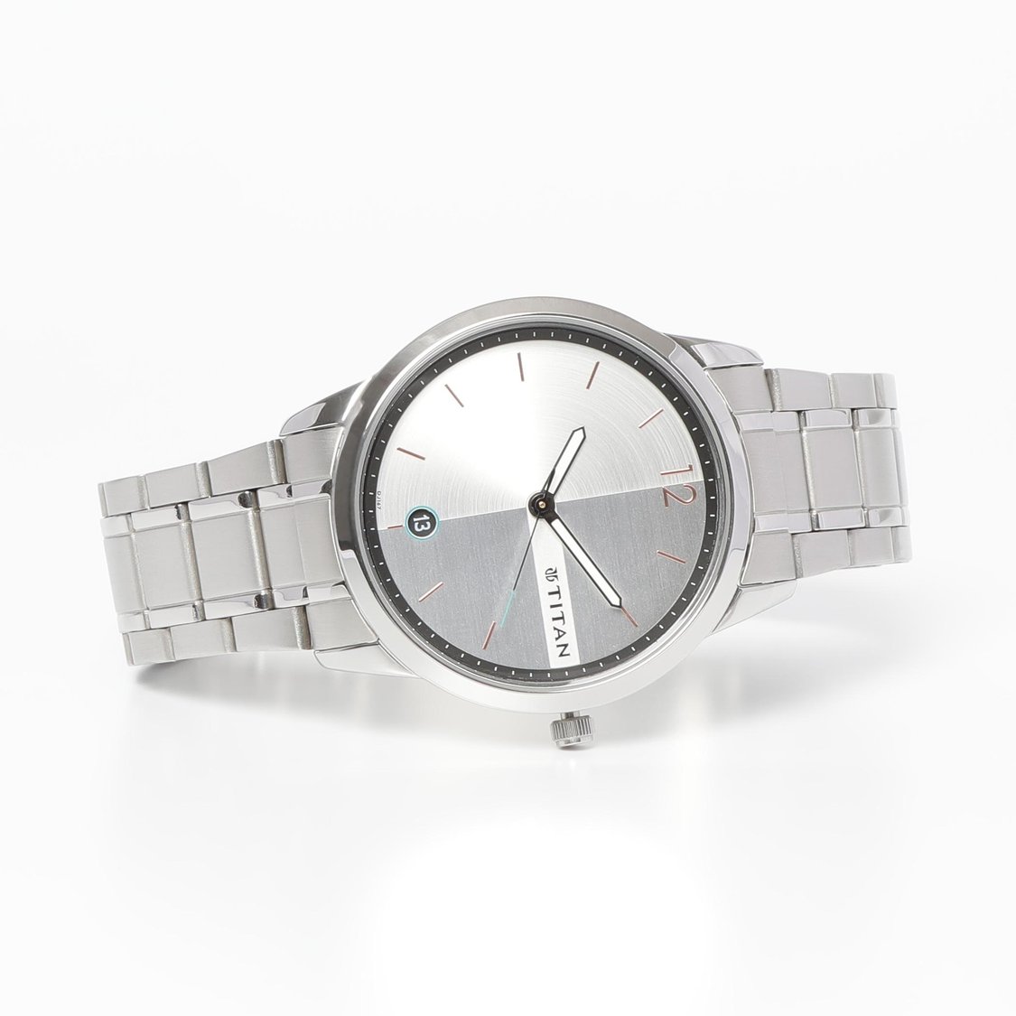 Buy TITAN Neo 4 Phase 2 Men Water-Resistant Analog Watch - 1806SM01 ...