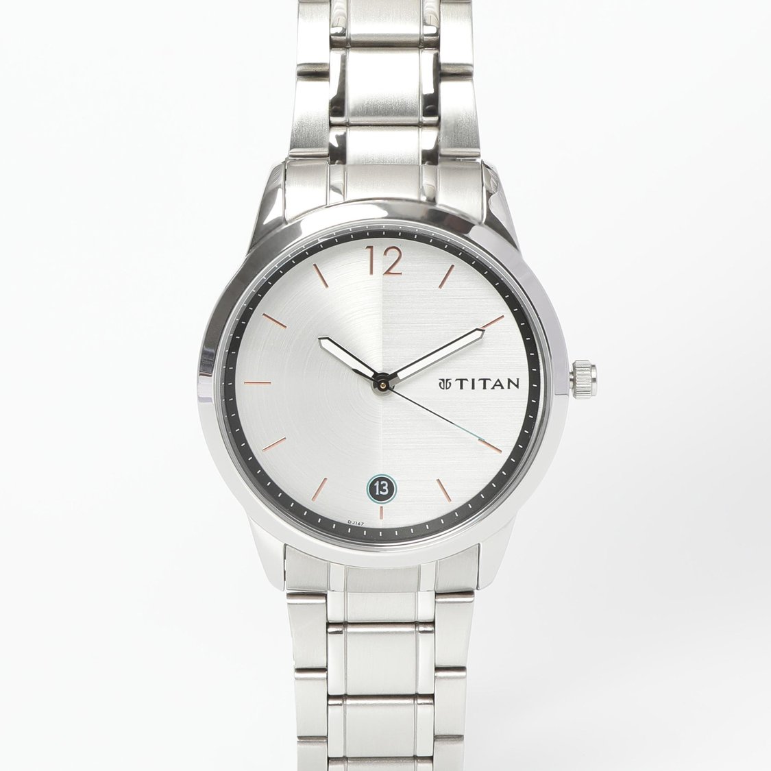 Buy TITAN Neo 4 Phase 2 Men Water-Resistant Analog Watch - 1806SM01 ...