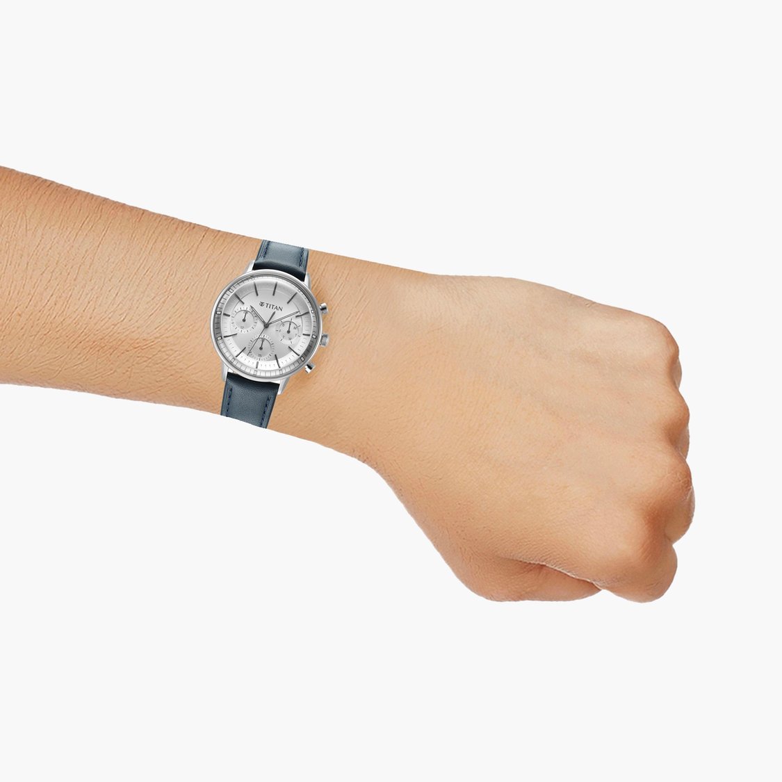 Buy TITAN Men Multifunction Watch with Leather Strap - 90171SL01 from ...