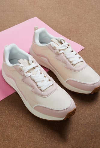 Buy Casual Shoes for Women Online Starting at ₹599 | Max Fashion