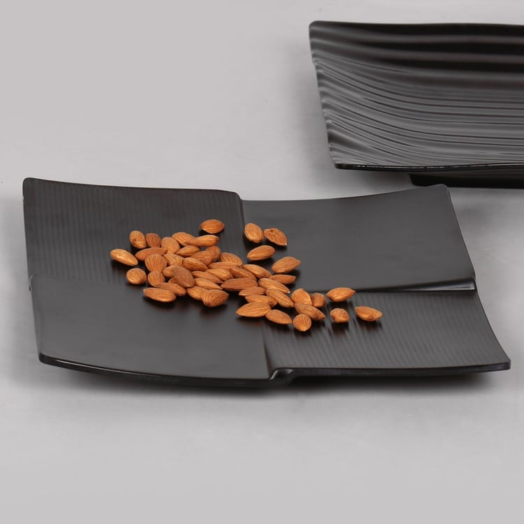 Buy Silvano Solid Platters - Melamine - Quadra Platter - 27.5 cm x 27.5 cm x 2.5 cm - Black from ...