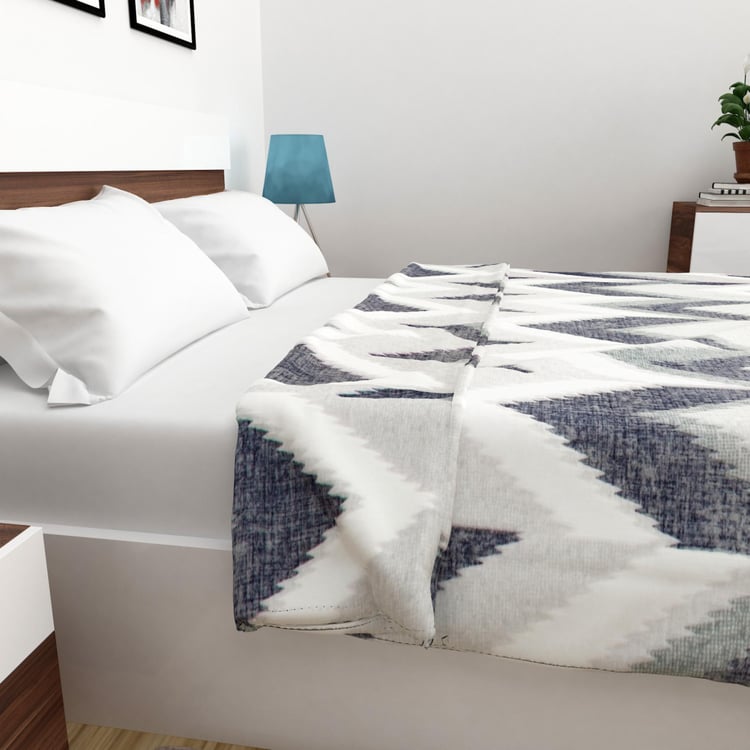 Buy Matrix Floral Print Double Blanket from Home Centre at just INR 2299.0