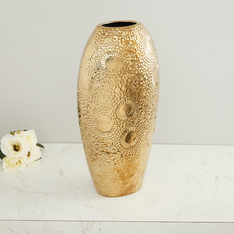 Buy Splendid Textured Oval Vase from Home Centre at just INR 1799.0