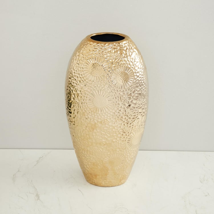 Buy Splendid Textured Oval Vase from Home Centre at just INR 1599.0