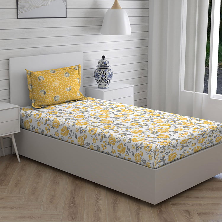 Buy LAYERS Milano Yellow Striped Cotton Single Bedsheet Set - 1.52x2 ...