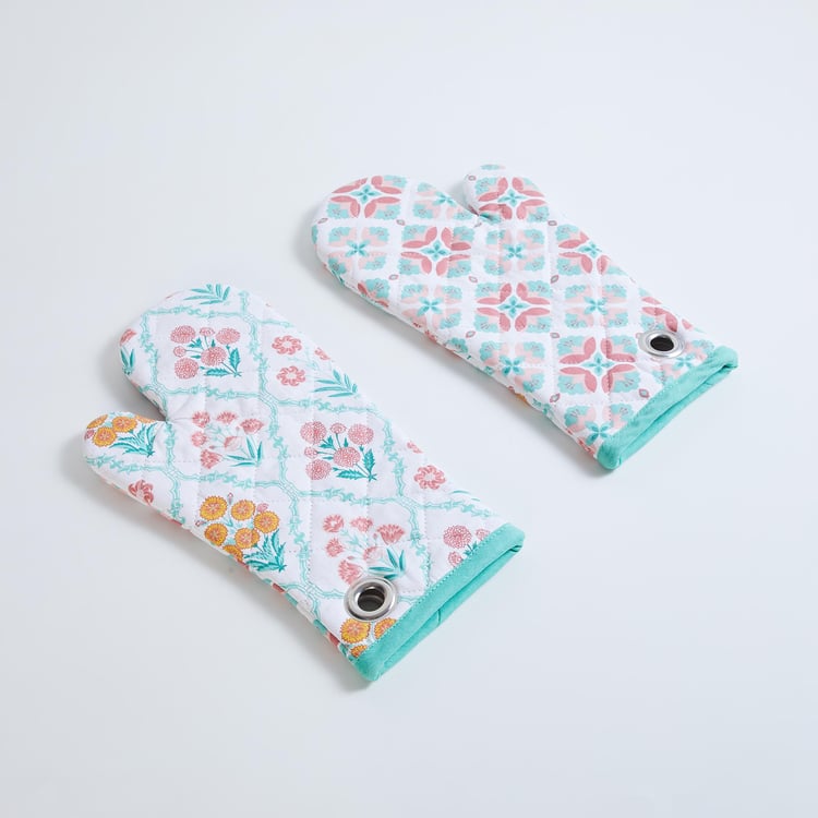 Buy India Inspired White Printed Cotton Oven Mittens - Set of 2 from ...