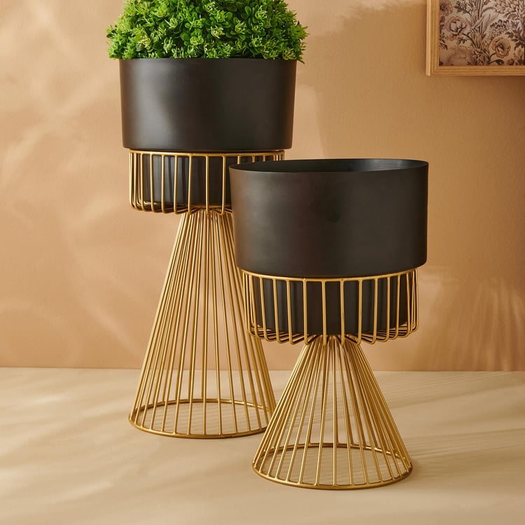Buy Gloria Metal Conical Planter with Stand from Home Centre at just ...