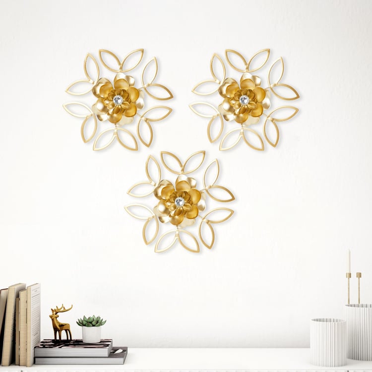 Buy Ananda Set of 3 Metal Wall Accents from Home Centre at just INR 999.0