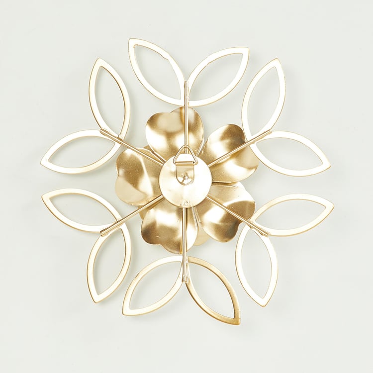 Buy Ananda Set of 3 Metal Wall Accents from Home Centre at just INR 999.0