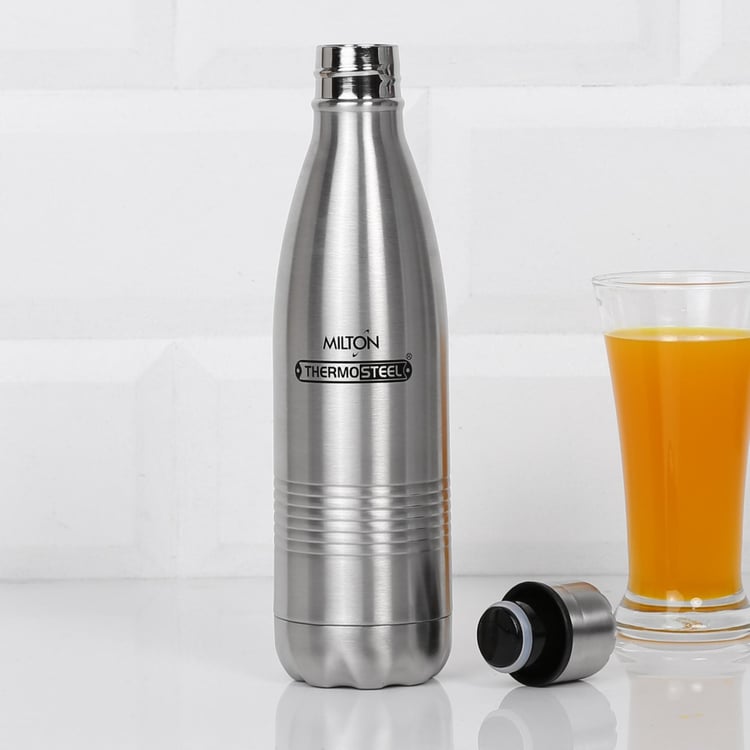 Buy MILTON Duo Thermosteel Flask-750 ml from Milton at just INR 876.0