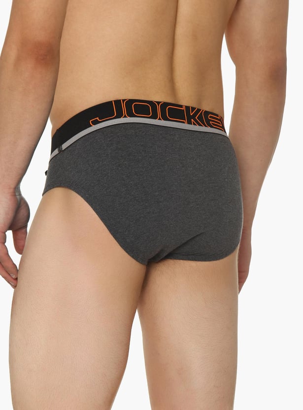 Buy JOCKEY Pop Colour Stretch Briefs Assorted Colour Design from Jockey at just INR 249.0