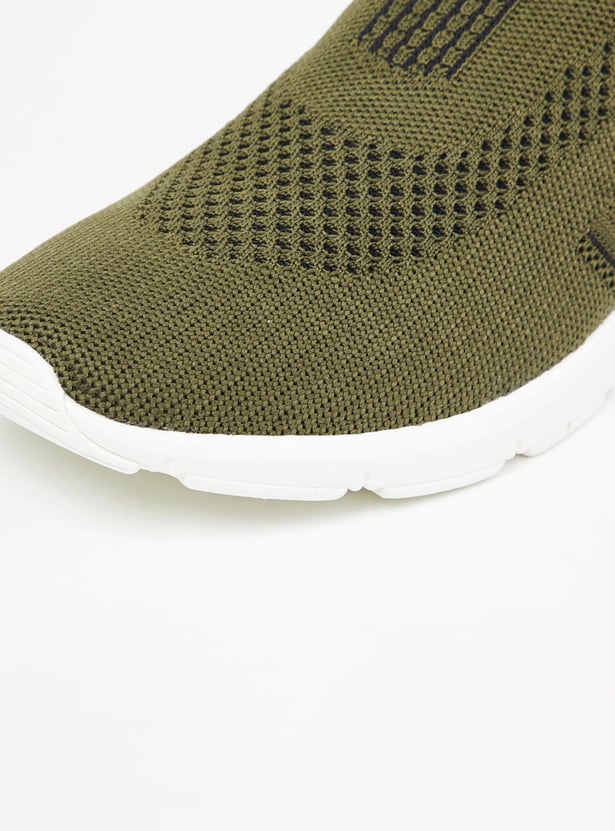 Buy Men Textured Slip-On Sports Shoes Online at just Rs. 899.0 ...