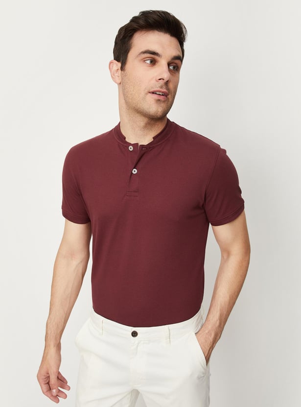 Buy Men Textured Knit Slim Fit Band Collar T-shirt Online at just Rs ...