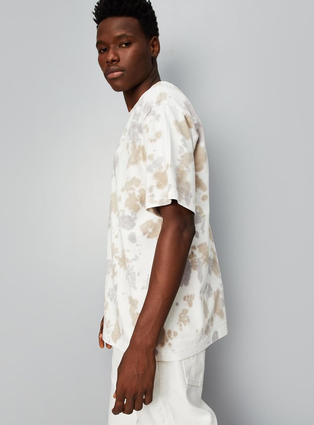 Buy Men Tie Dye Oversized T shirt Online at just Rs. 599.0 1000012625603 Max Fashion