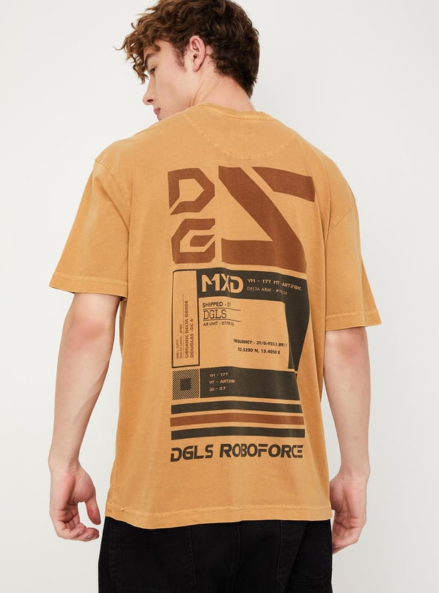 Buy Men Relaxed Fit Back Print T-shirt Online at just Rs. 699.0 ...